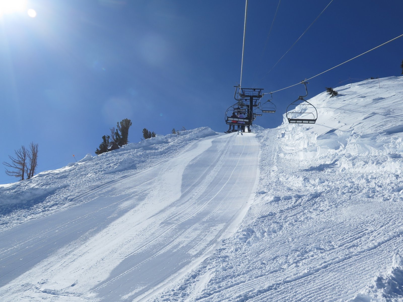 Mammoth, CA, Apr. 4, 2023 | Liftlines Skiing and Snowboarding Forums