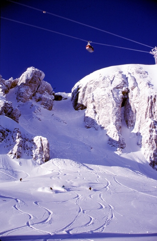 jackson_hole_corbets_couloir | First Tracks!! Online Ski Magazine